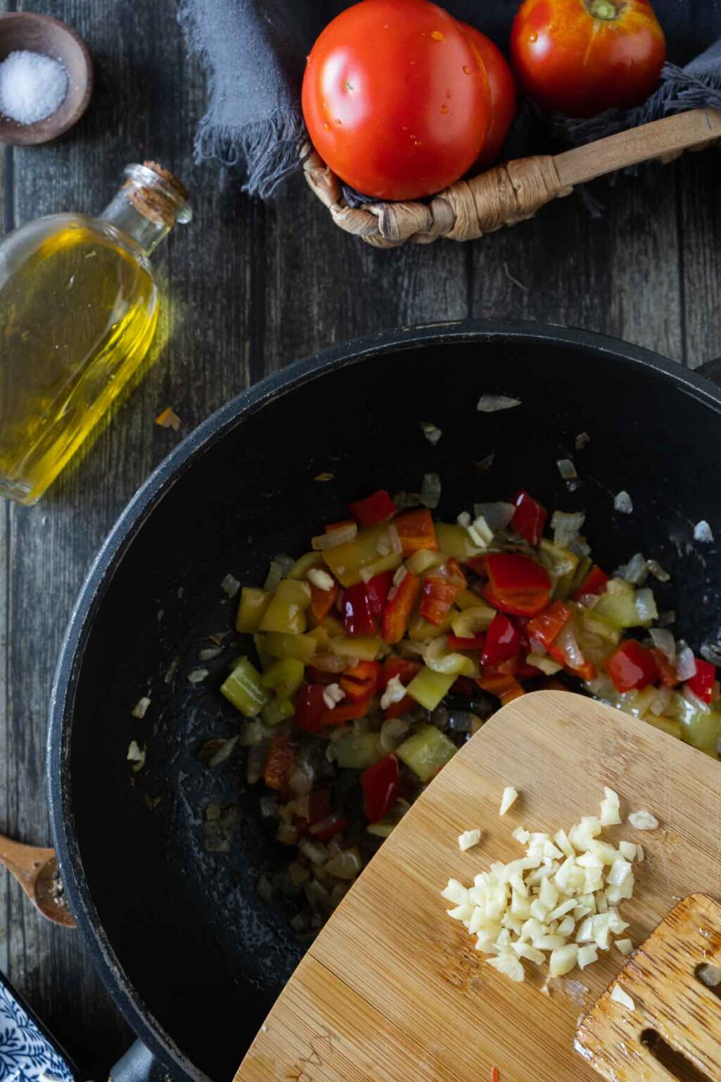 Sataraš: Croatian Stewed Tomato & Pepper Side Dish