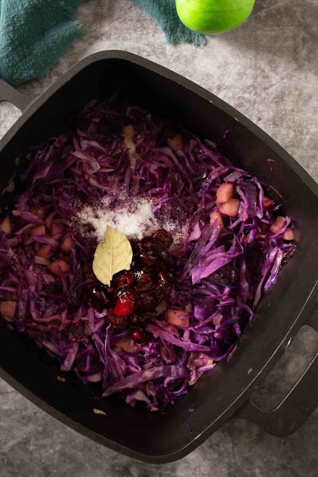 Rotkohl German Braised Red Cabbage Recipe - The Peasant's Daughter
