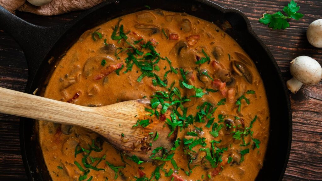 Creamy German Hunter's Sauce (Jägersoße) - The Peasant's Daughter