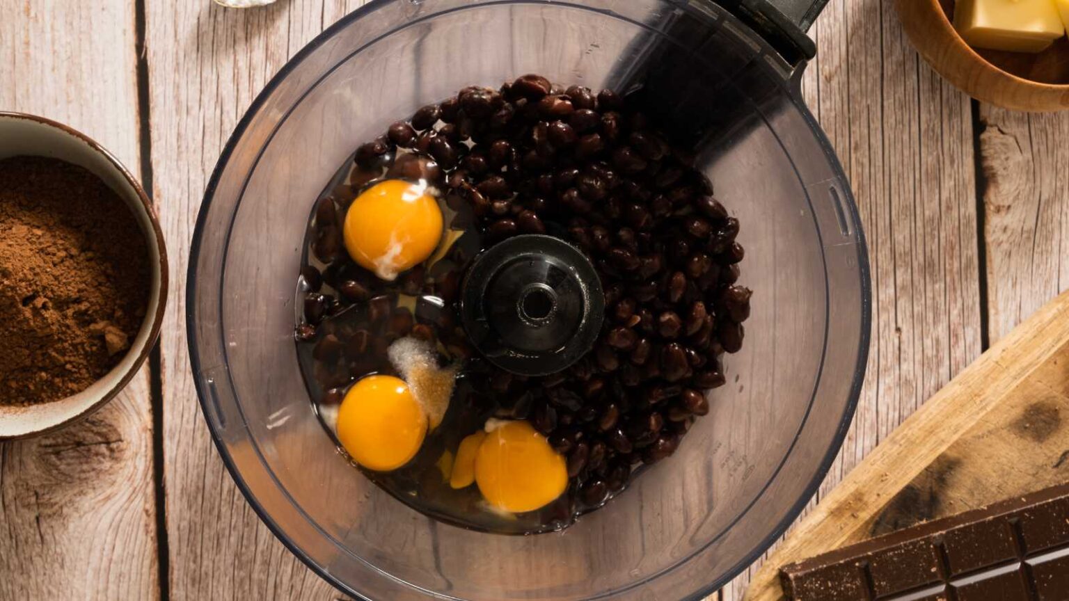 Flourless Black Bean Chocolate Cake - The Peasant's Daughter