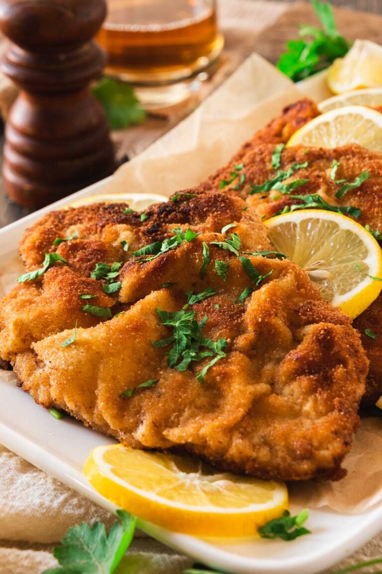 German Schnitzel (Schweineschnitzel) - The Peasant's Daughter